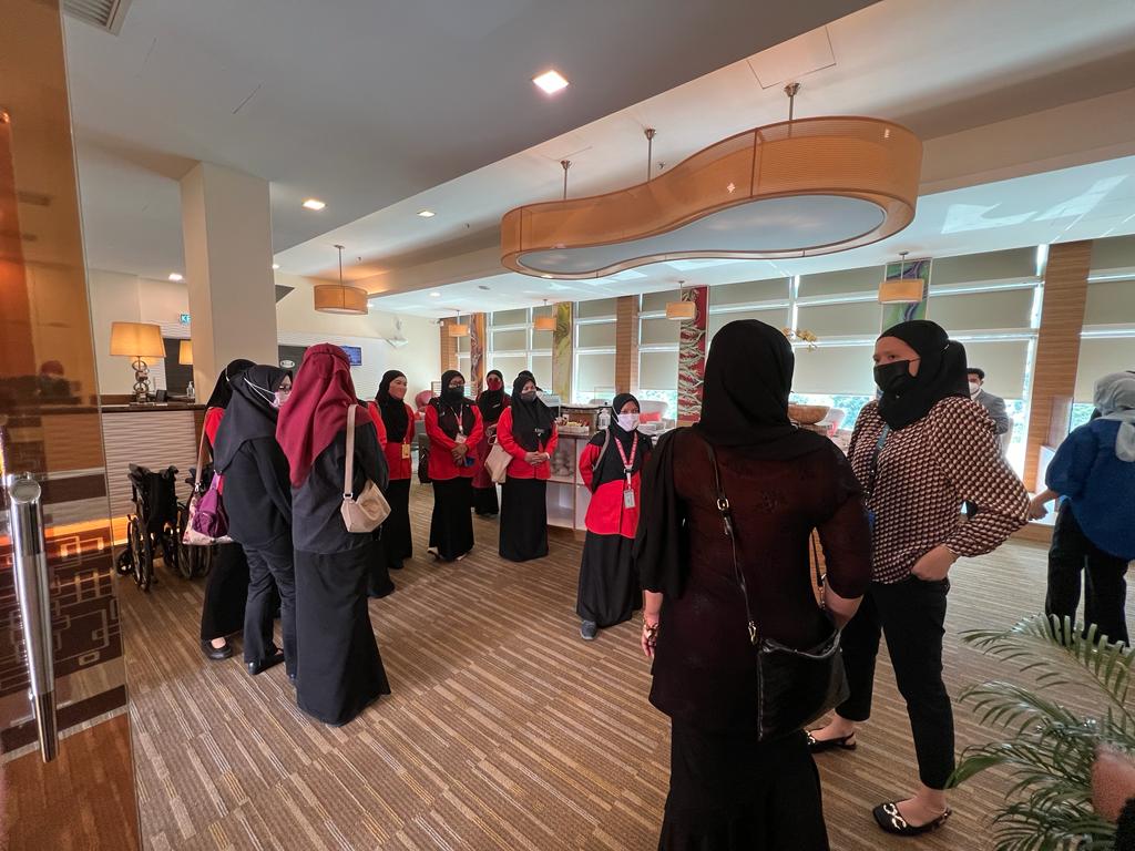 LAWATAN KERJA WARGA JKKKP KE COMMUNICATIONS DEPARTMENT UITM SHAH ALAM ...