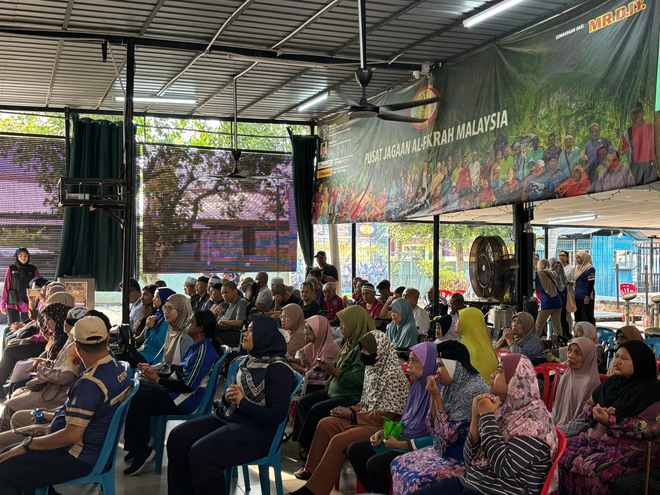 Program Santuni Warga Emas – Jabatan Perubatan Keluarga