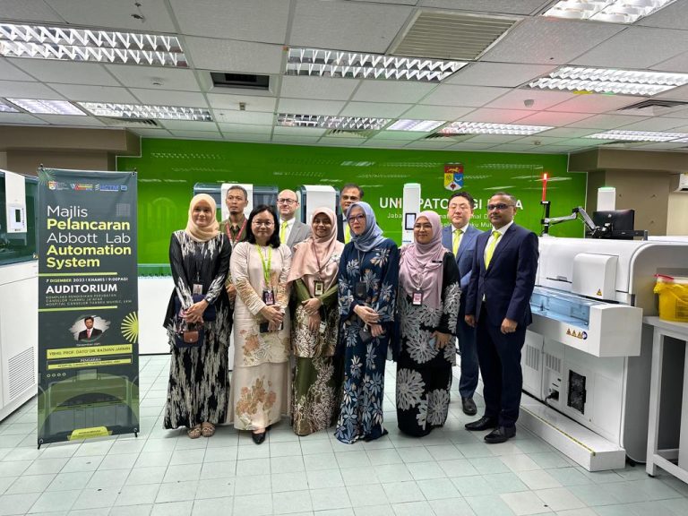 Majlis Pelancaran Abbot Lab Automation System – Perkhidmatan Makmal ...