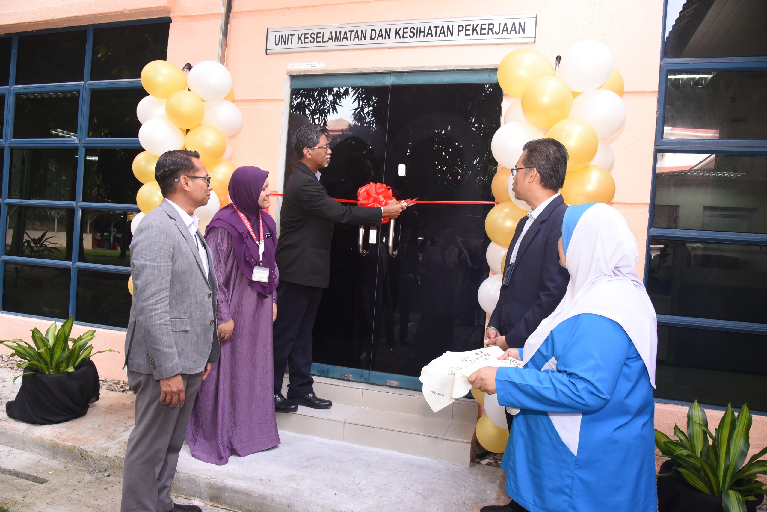 MAJLIS PERASMIAN KLINIK KESIHATAN PEKERJAAN HOSPITAL CANSELOR TUANKU ...