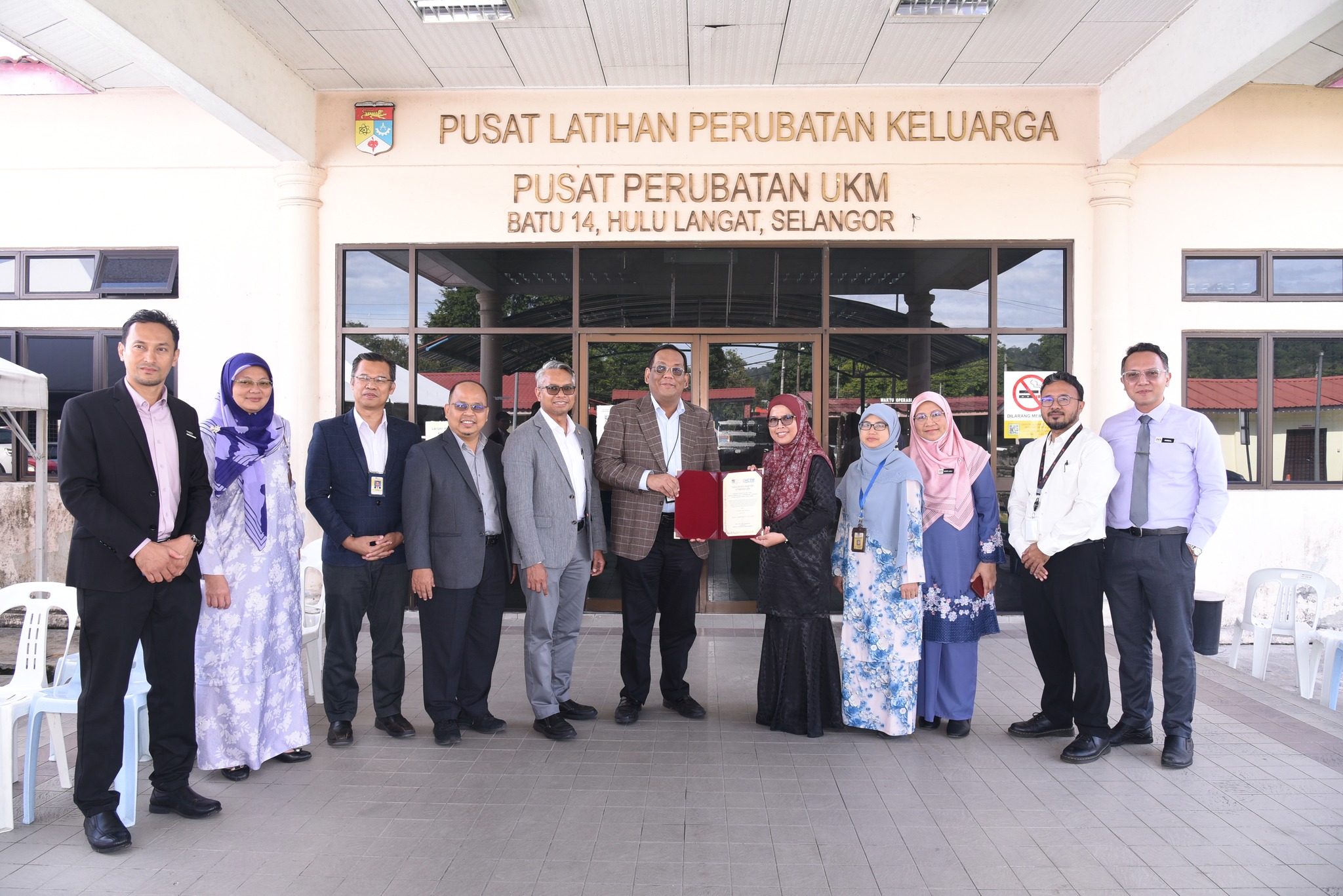 The Symbolic Handover of the Donated Health Clinic Building – HCTM